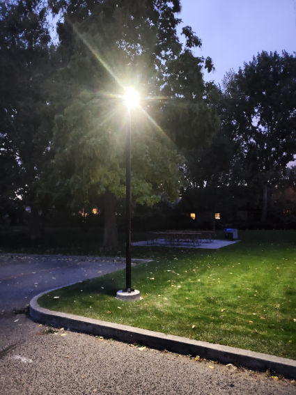 BOSUN solar powered outdoor pole lights project for park